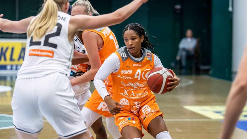 Stella Johnson, première recrue du RVBC
